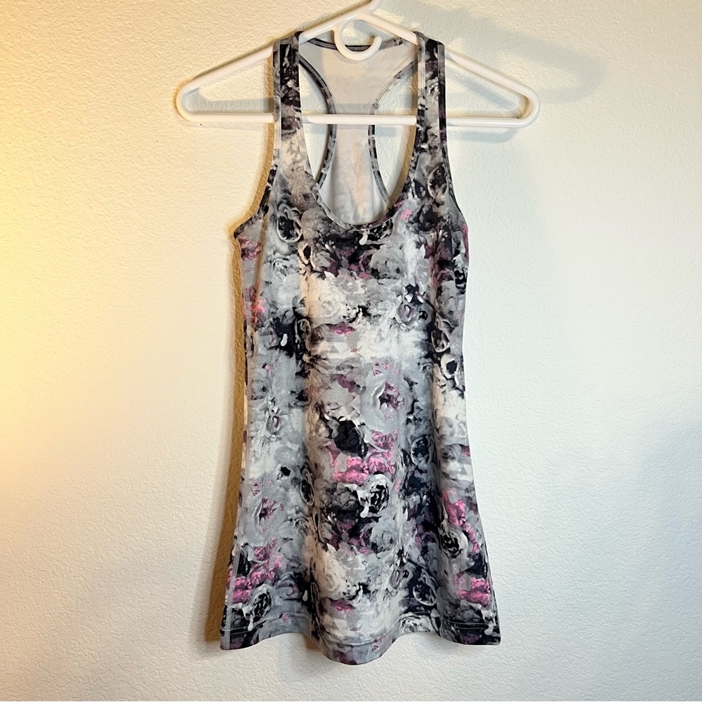 Lululemon Moody Mirage White Deep Navy Floral Crb Coo… - Gem